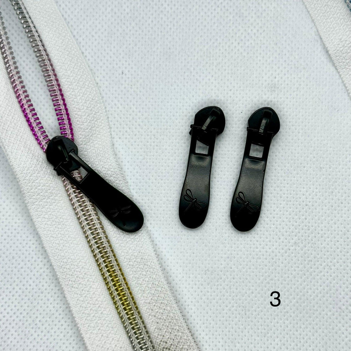 Zipper Pulls Size #5 - Various Designs – Little Legs Fabrics